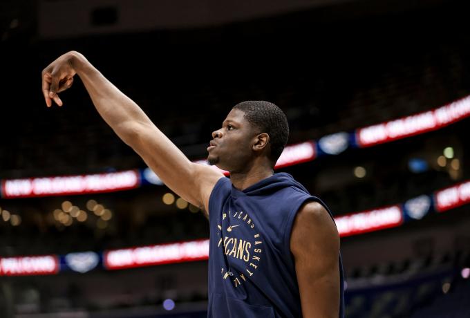 Υπέγραψε μονοετές συμβόλαιο με τους Ράπτορς ο Μο Μπάμπα | SDNA